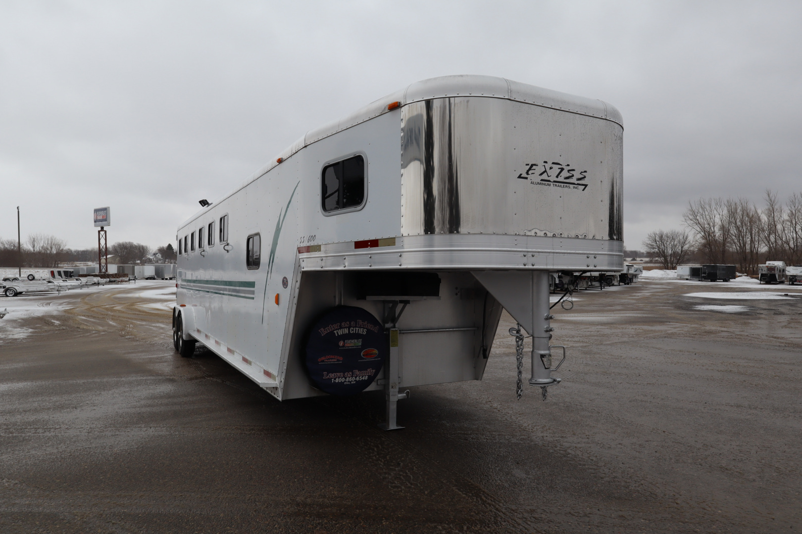 Used 2002 Exiss 6 Horse Trailer for sale in