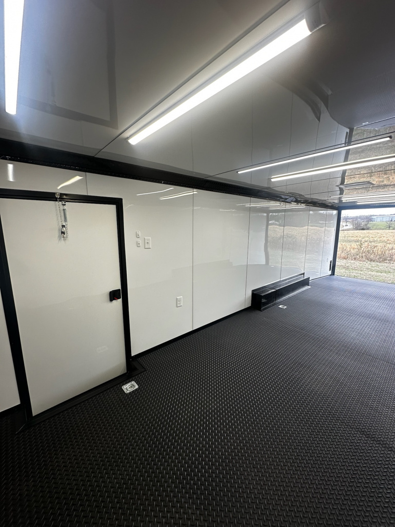 New 2026 Luxe 8.5x28 Race Trailer -Finished Interior-7000LB Spread ...