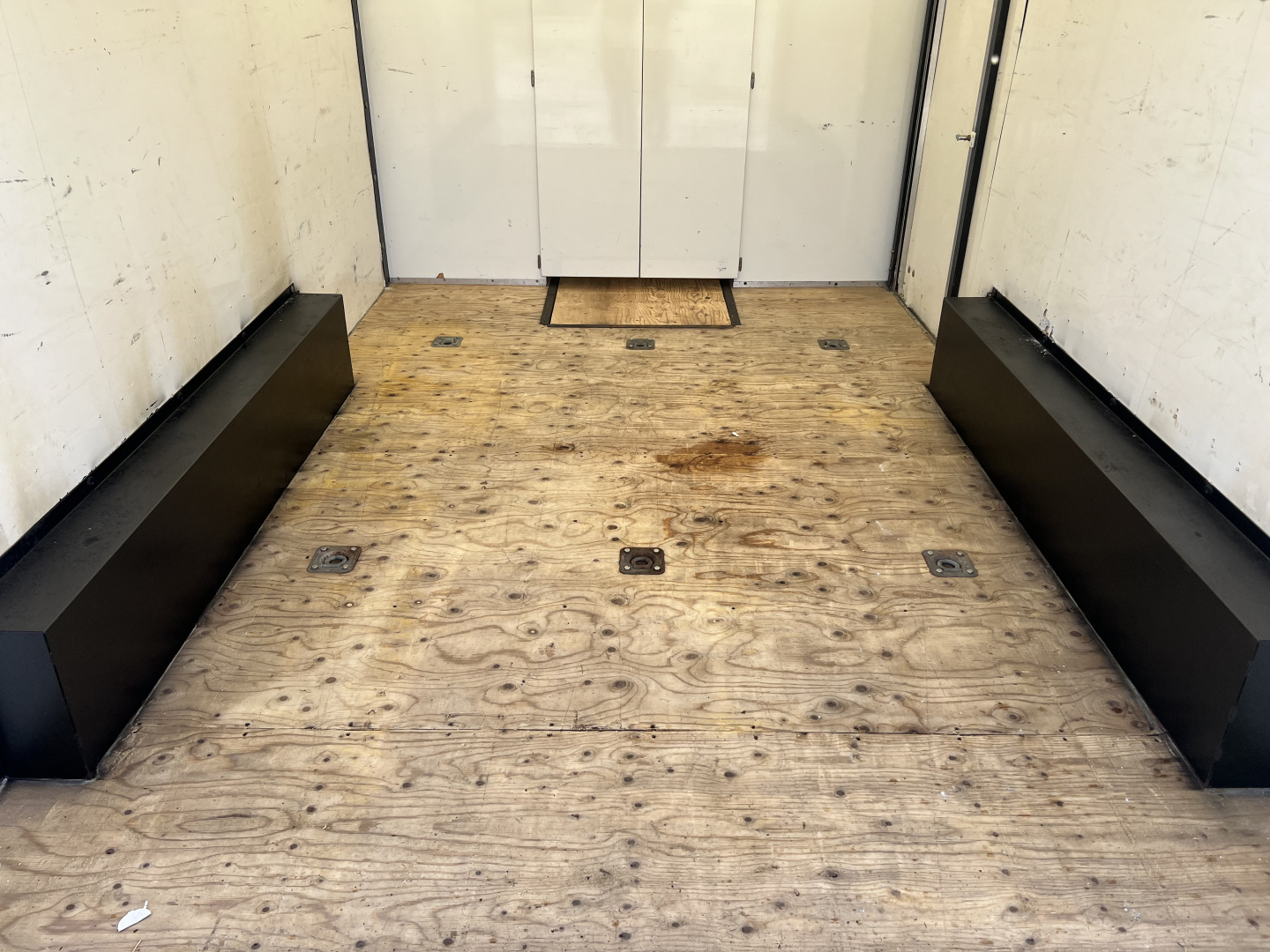 Used Unique 2004 Featherlite Trailers 8x12+V Cargo / Enclosed Trailer ...