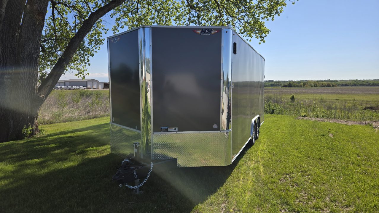 New 2026 H&H 8.5X18 Flat Top V-nose (10K) Enclosed for sale in Clarinda, IA