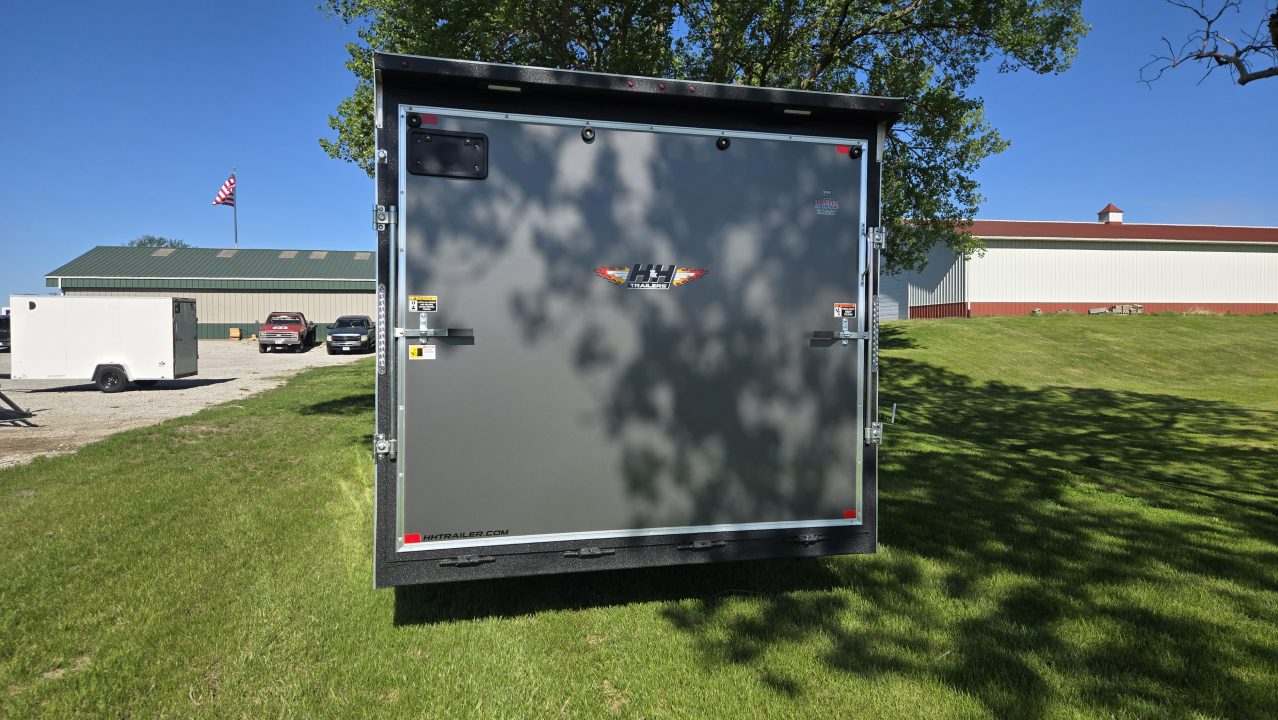 New 2026 H&H 8.5X18 Flat Top V-nose (10K) Enclosed for sale in Clarinda, IA