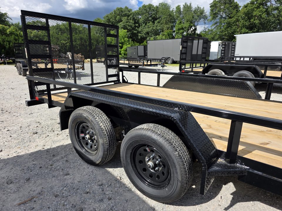 New 2026 Load Trail 83" x 18' Tandem Axle SIDE LOAD RAMP 7000 GVWR ...