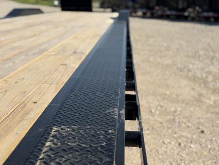 New 2026 Load Trail GC 102X40 / I-BEAM FRAME / MAX RAMPS / RUB RAIL ...