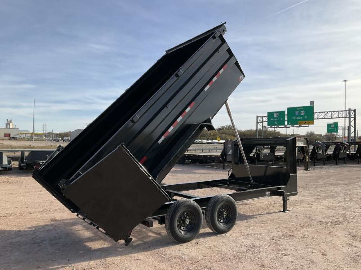New 2025 PJ 83"x14' GN Tandem Axle Low Pro Telescopic Dump w/ 48" Sides ...