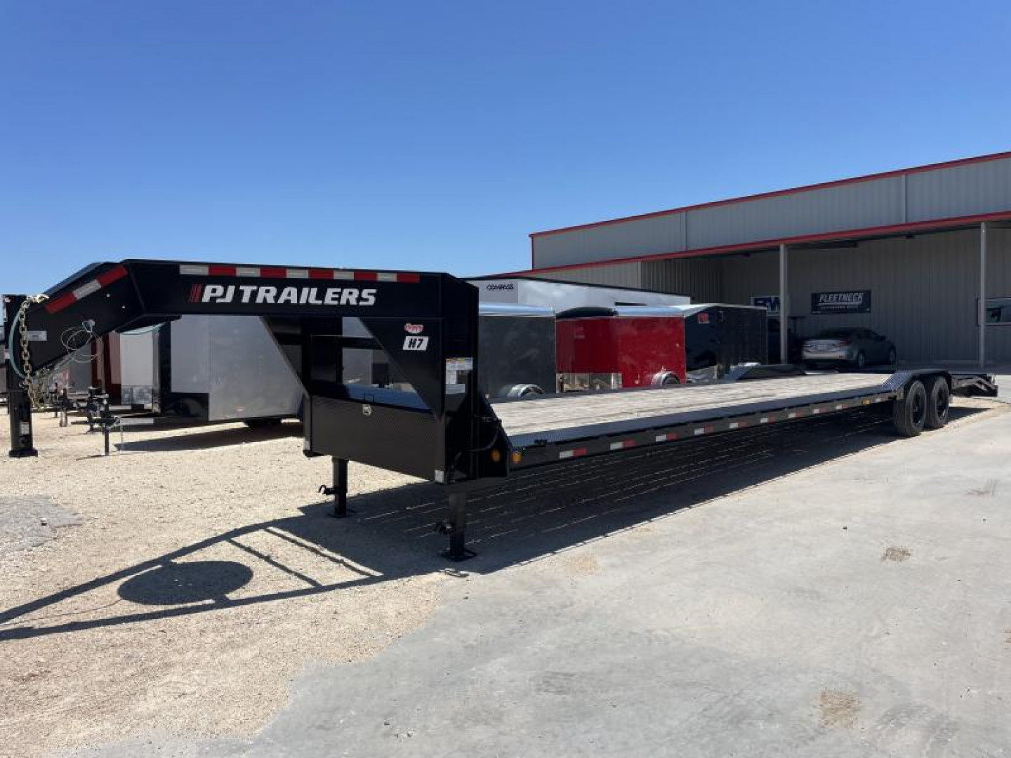 New 2023 PJ 102"x40' GN 10" Pro-Beam Super Wide Equipment Trailer - H7 ...
