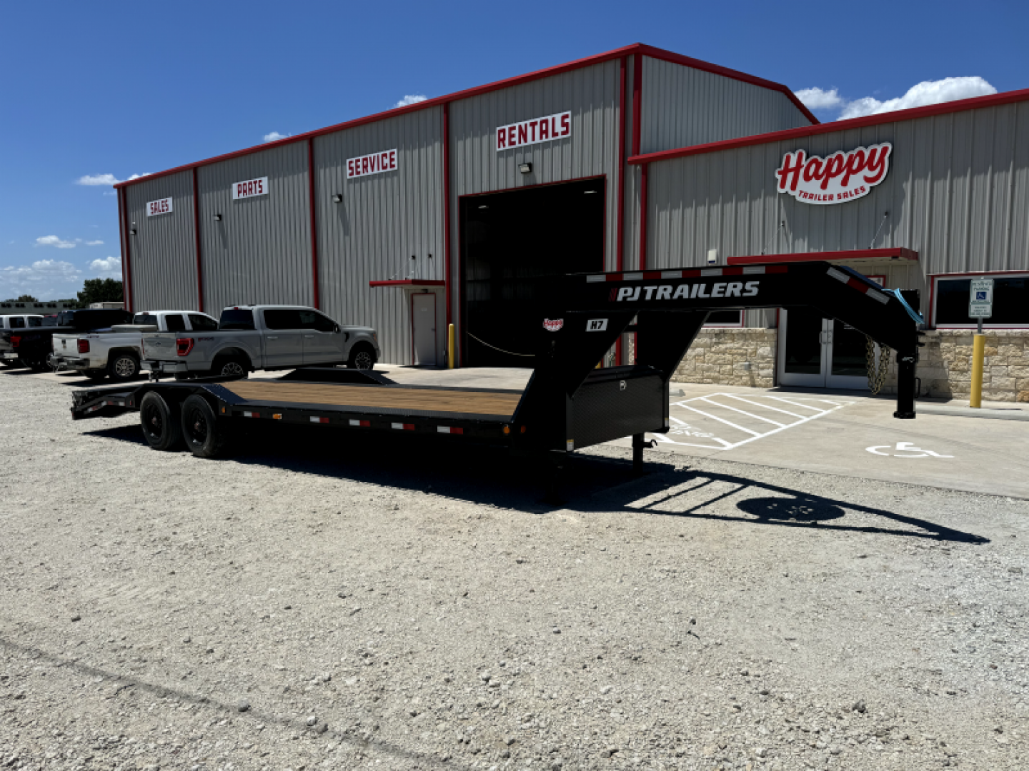 New 2025 PJ 102"x32' GN 10" Pro-Beam Super Wide Equipment Trailer - H7