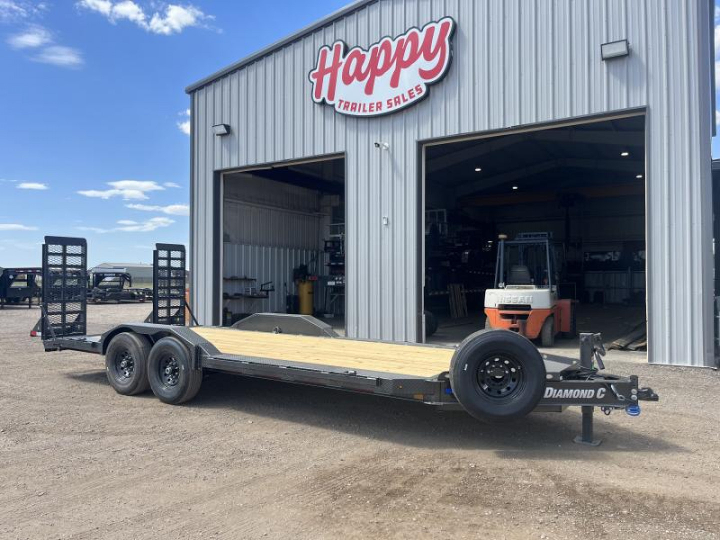 New 2025 Diamond C 102"x20' BP Extreme Duty Equipment Trailer - LPX207