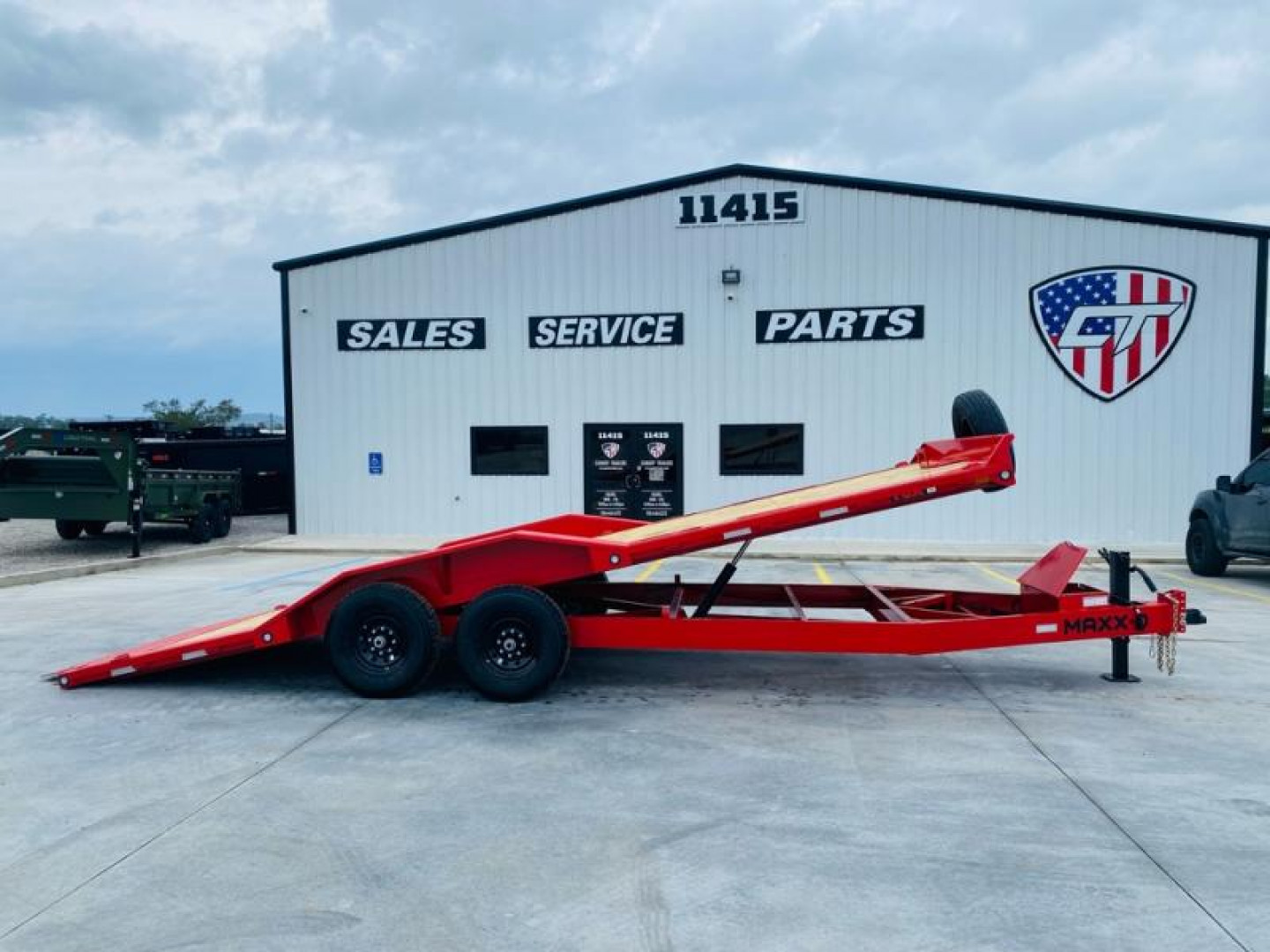 New MAXX-D T6X 22' x 102" - 14K Power Tilt for sale in Tulsa, OK