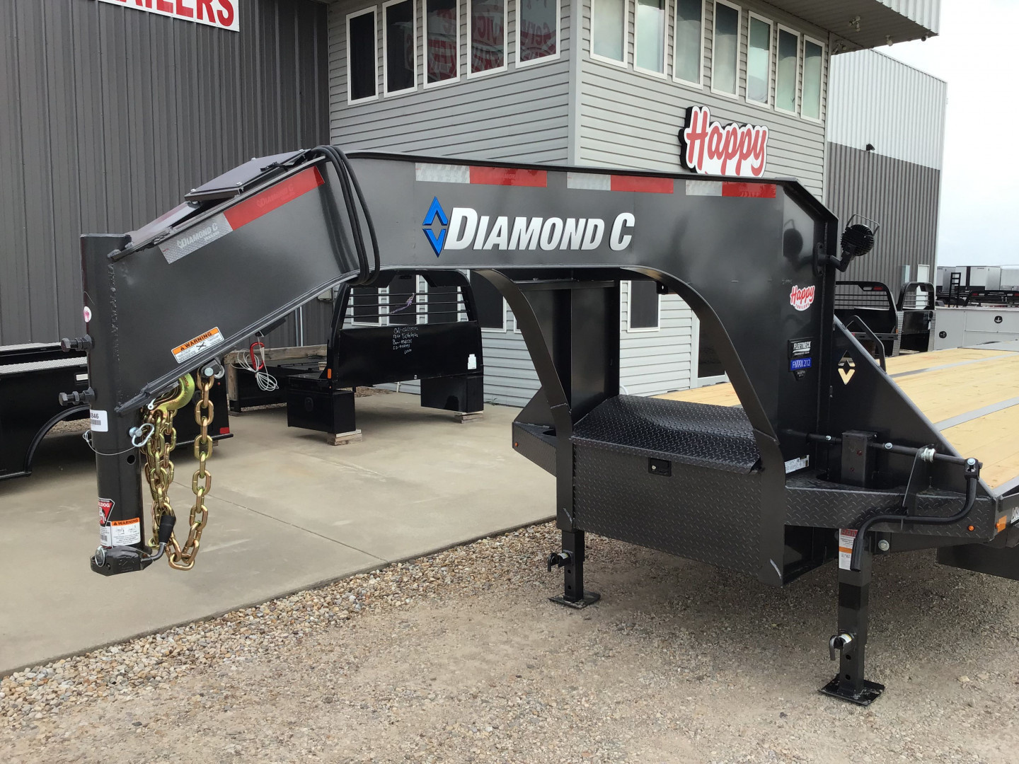 New 2025 Diamond C 102"x40' Engineered Beam FMAX212 w/ Max Ramps ...