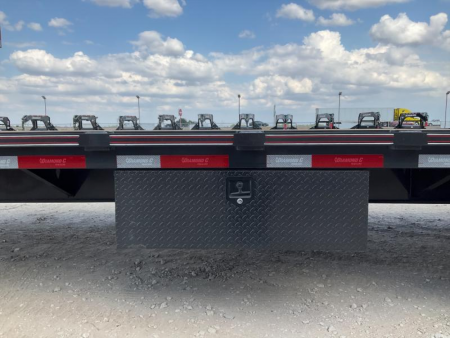 New 2025 Diamond C 102"x40' Engineered Beam FMAX212 w/ Max Ramps ...