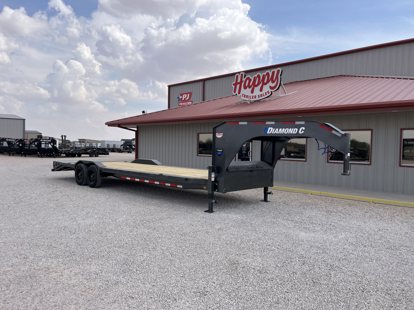 New 2025 Diamond C 102"x28' GN Extreme Duty Equipment Trailer - LPX-GN210