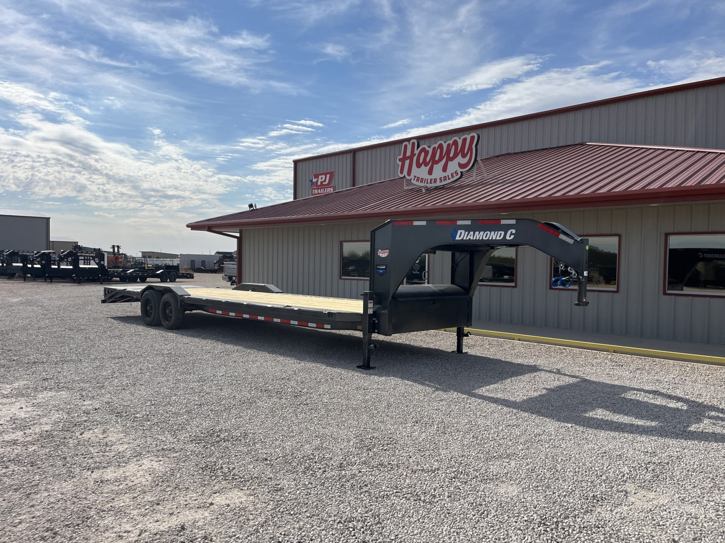 New 2025 Diamond C 102"x30' GN Extreme Duty Equipment Trailer - LPX-GN210