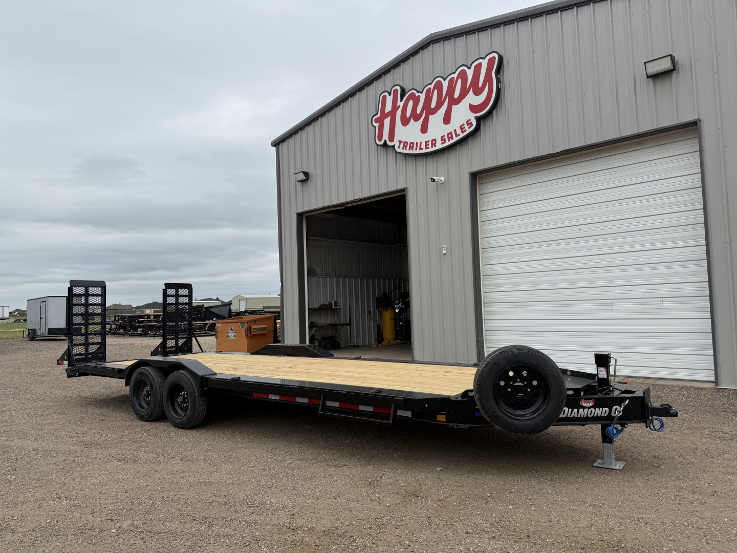 New 2025 Diamond C 102"x24' BP Extreme Duty Equipment Trailer - LPX208