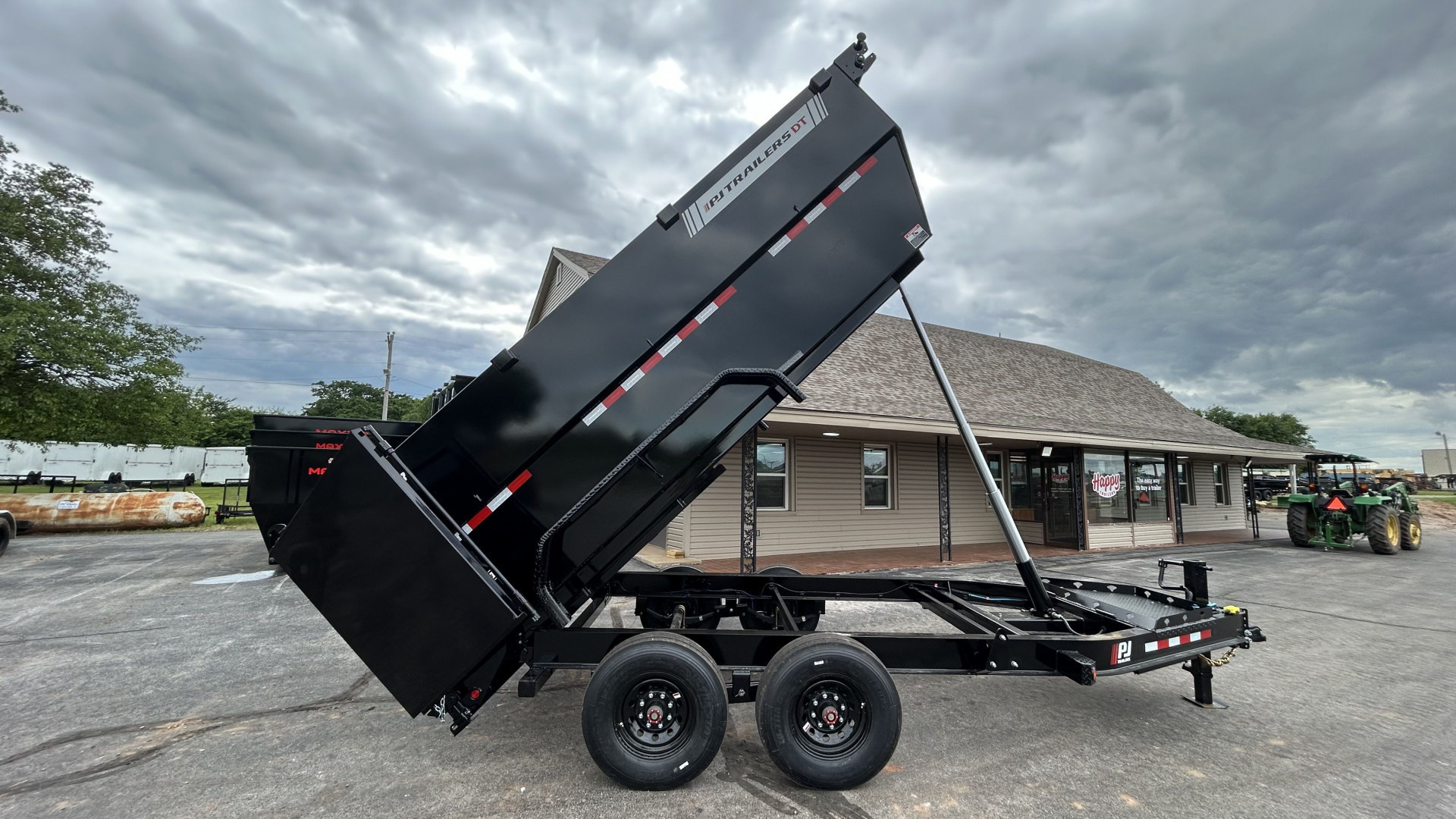 New 2026 PJ 83"x14' BP Tandem Axle Low Pro Telescopic Dump w/ 24" Sides ...