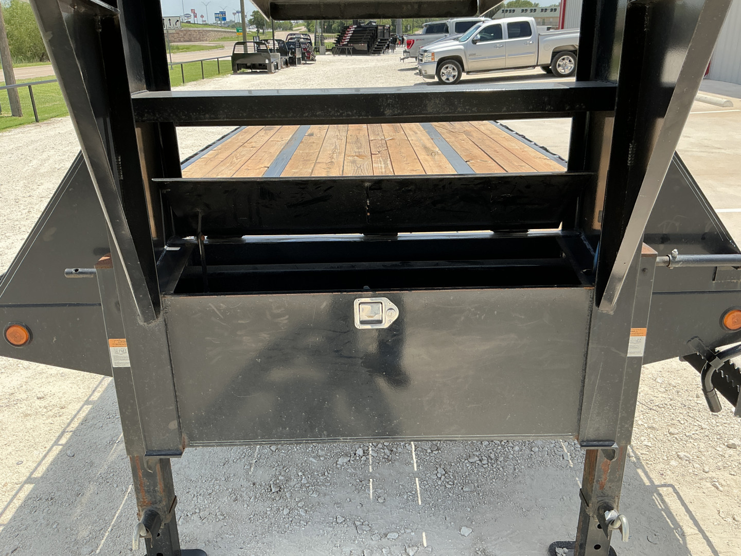 Used *USED* 2022 Load Trail 102"x34' GN Flatbed for sale in Waco, TX