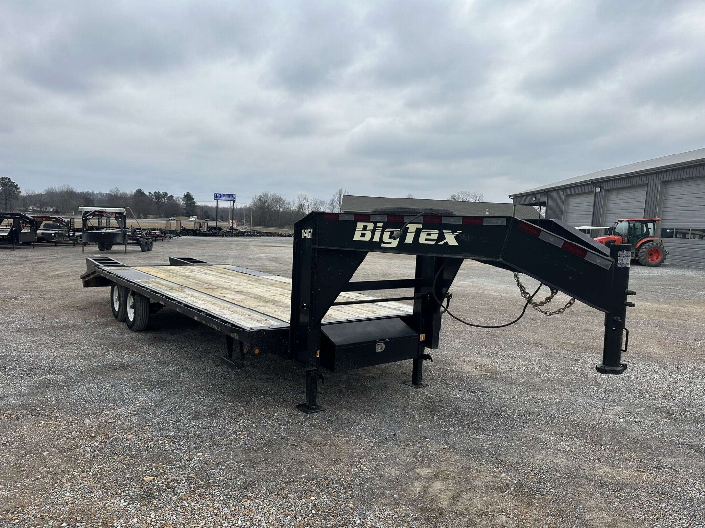 Used 2017 Big Tex 102"X25' 14GN Gooseneck Flatbed Trailer