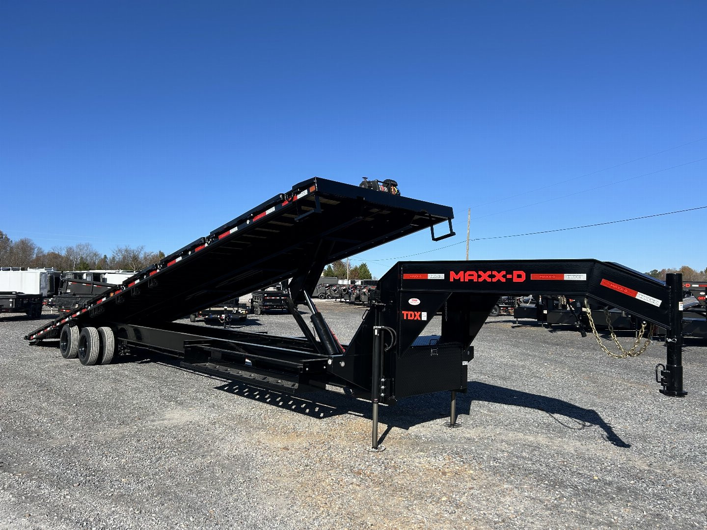 New 2025 MAXXD 102"X40' 30K Full Tilt Container Gooseneck Trailer