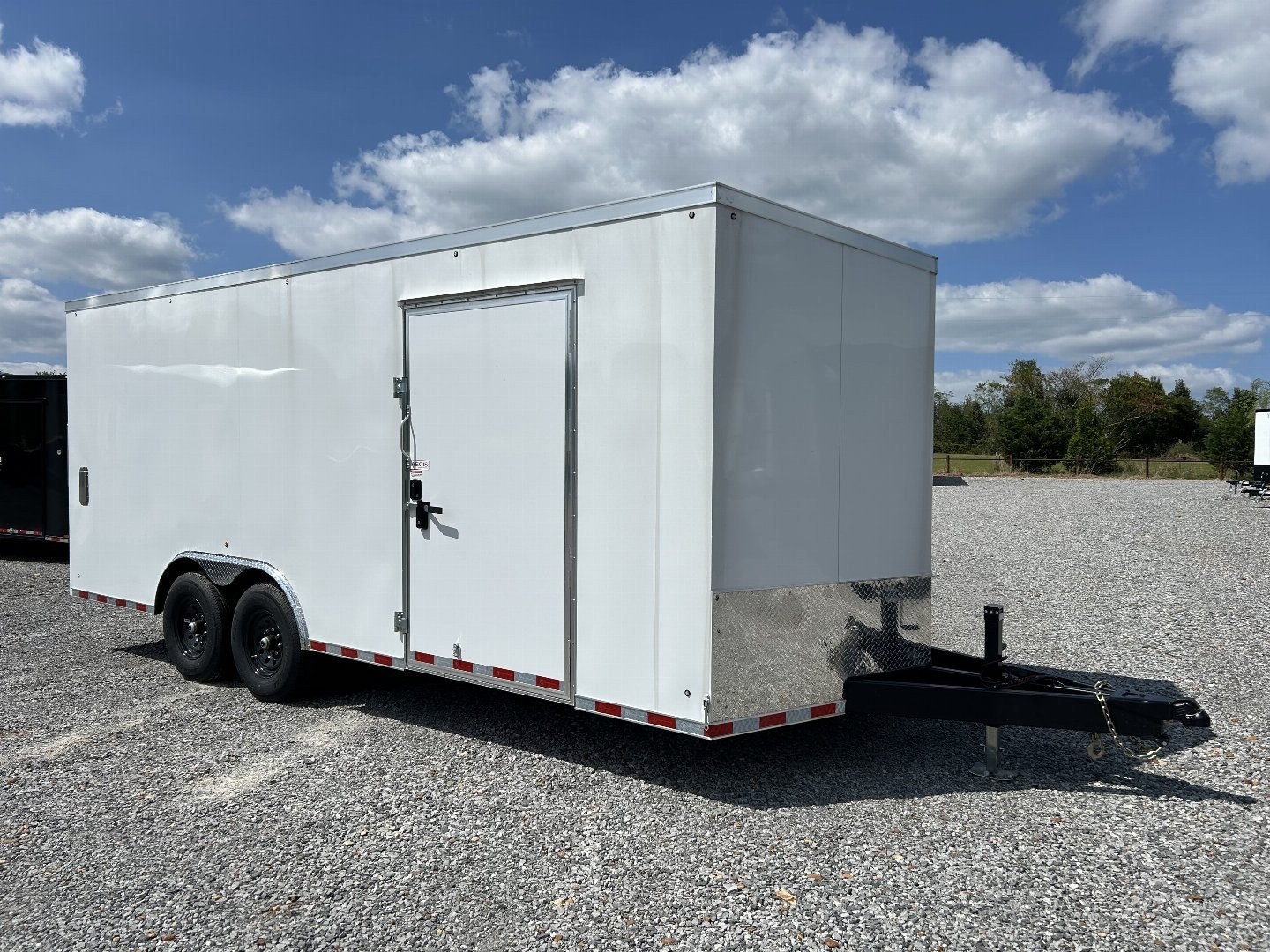 New 2025 Cross 8.5'X20' 14K Enclosed Trailer