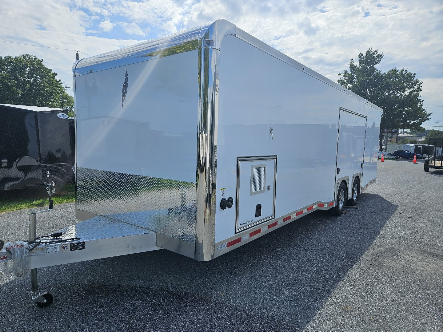 New 2024 Featherlite Trailers 4410 8.5X28TA Car / Racing Trailer for ...