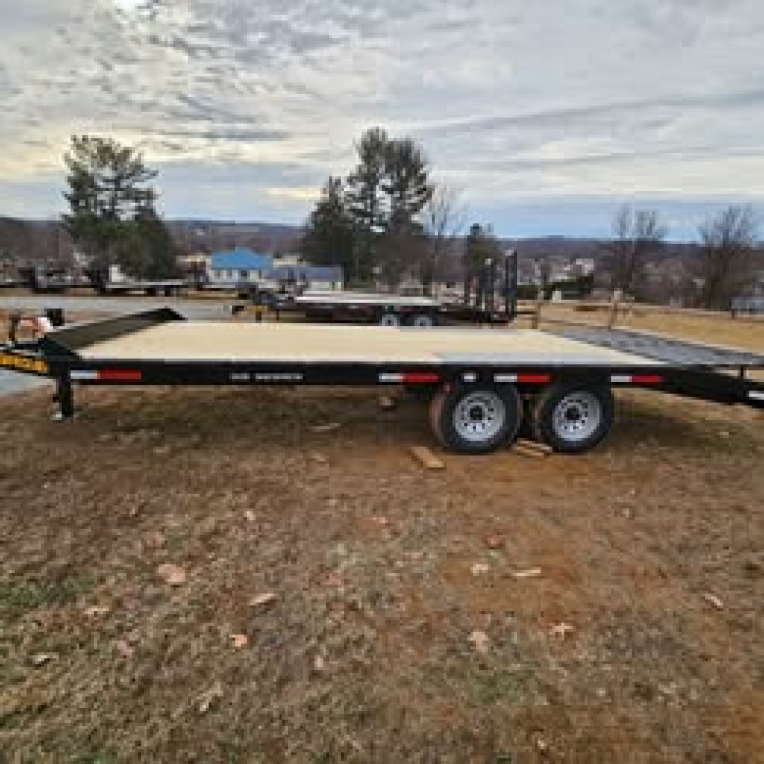 New 2024 PEQUEA TRAILERS HDDO 20' LEVELER Deckover Trailer