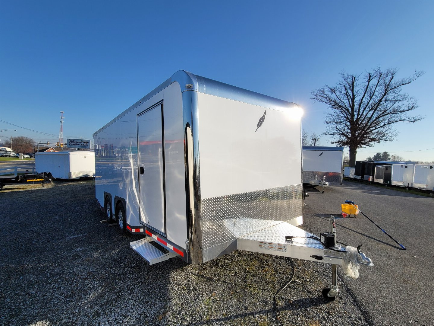 New 2024 Featherlite Trailers 4410 8.5X20TA Car / Racing Trailer