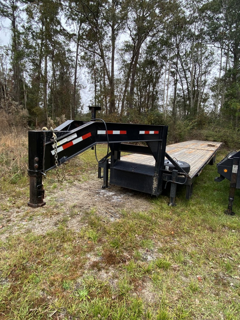 Used USED: 2022 GSK Metal Works 102X40TA - Gooseneck Trailer, Call For ...