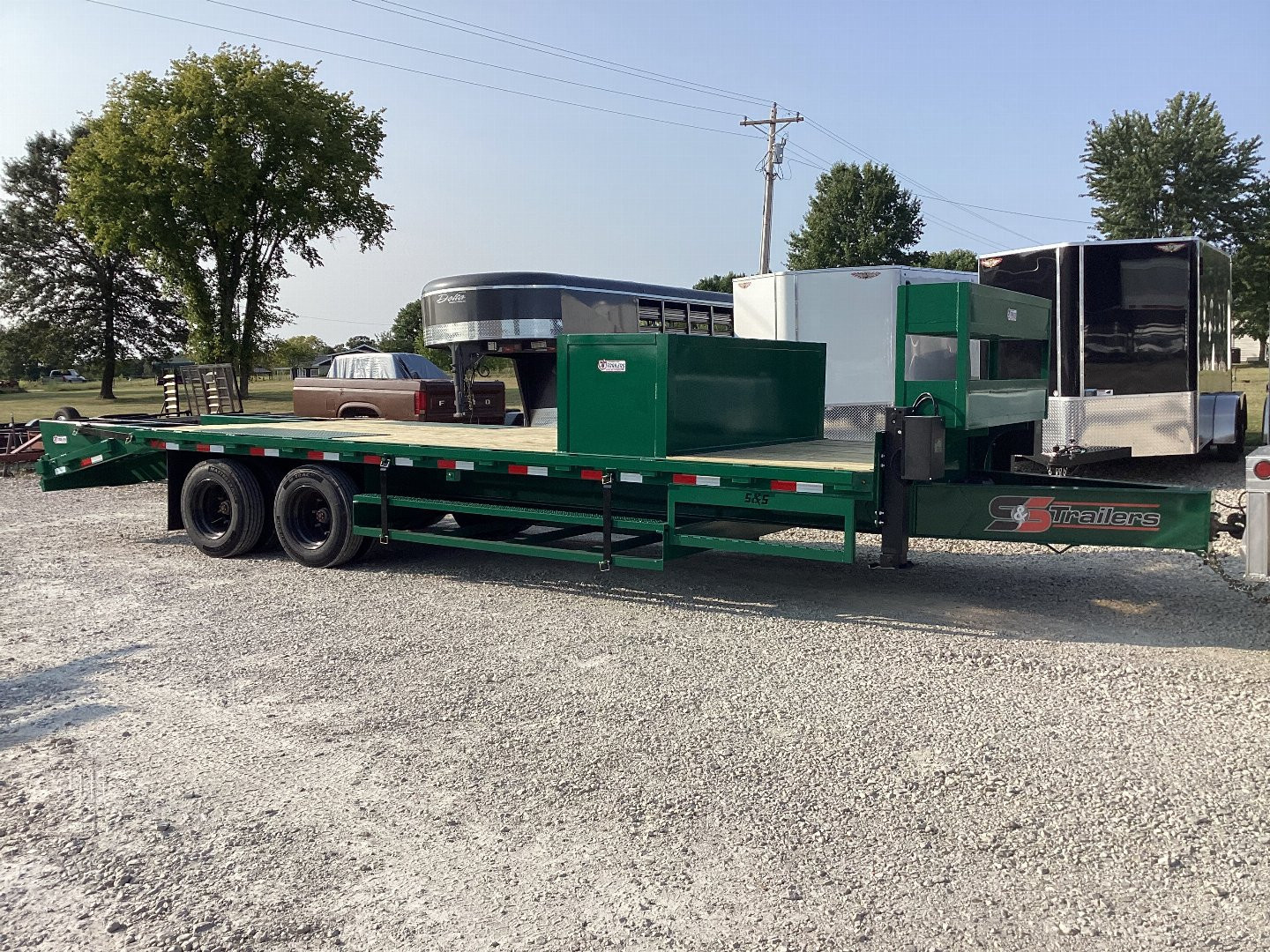 New 2024 S&S Manufacturing Deckover Trailer for sale in Hermann, MO