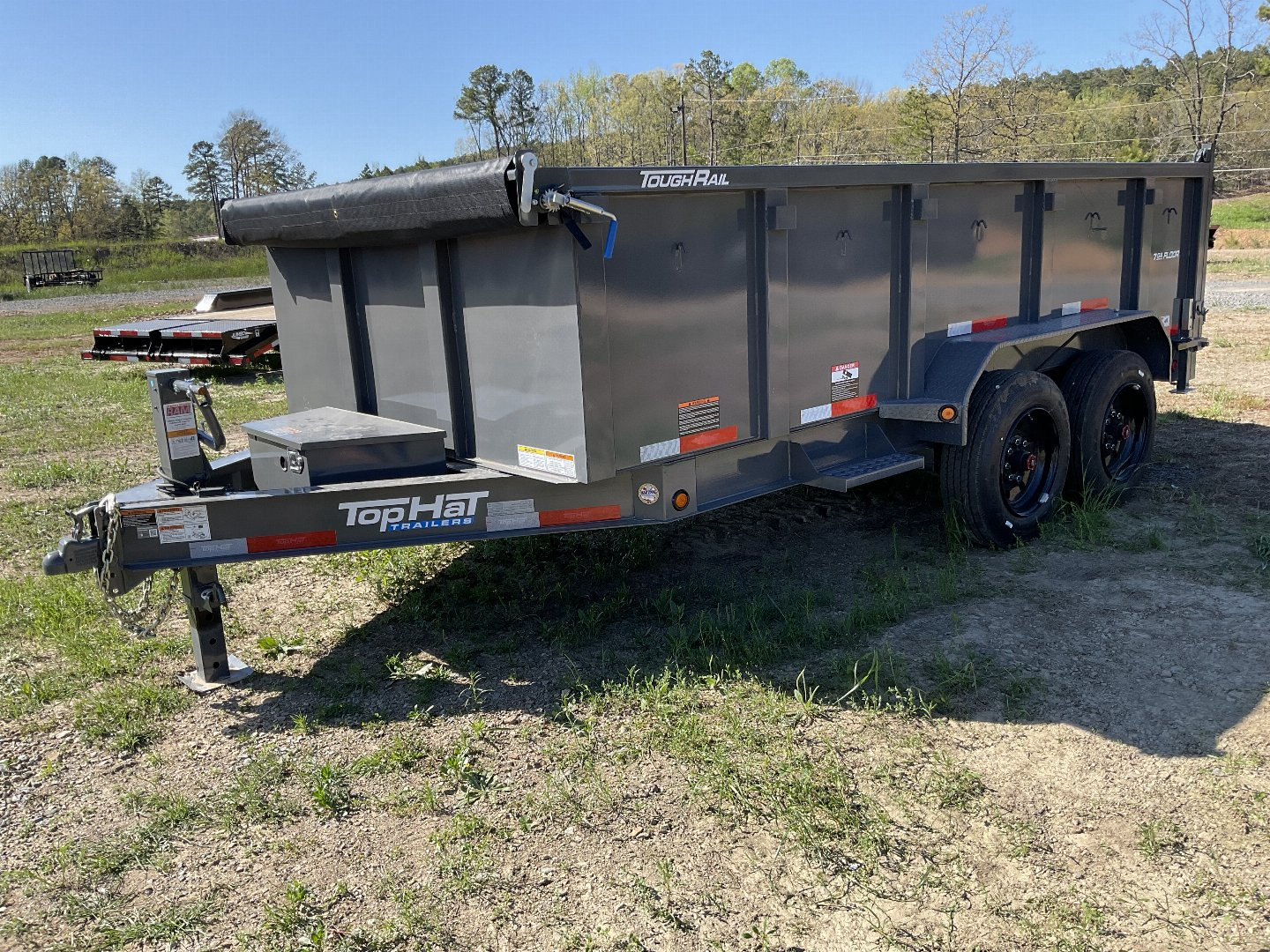 New 2024 TOP HAT TRAILERS 14x83 Bumper Pull Dump 17,500 GVWR with 3 ...