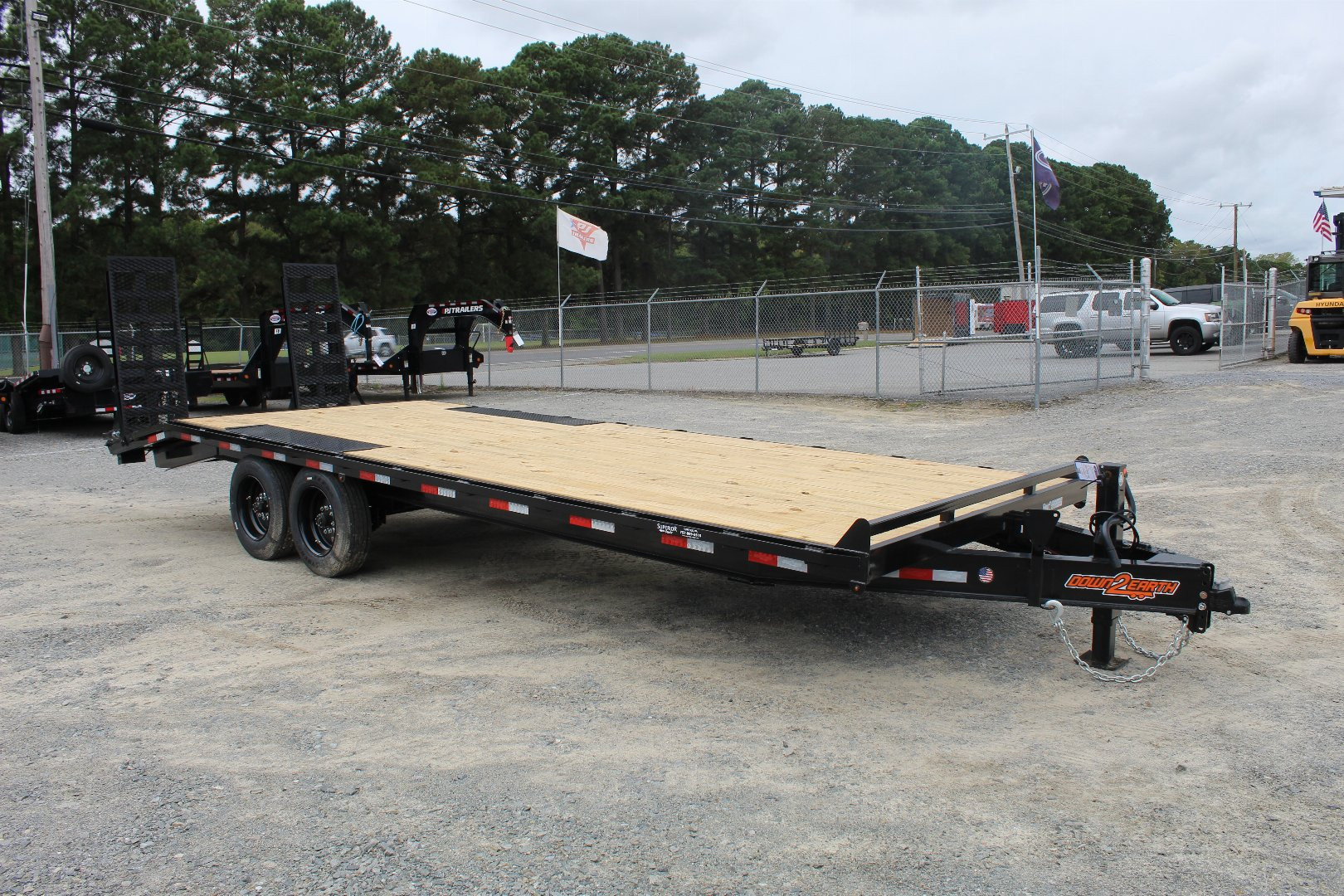 New 2025 DOWN 2 EARTH TRAILERS 24ft 17.5K w/ Fold Up Ramps Deckover ...