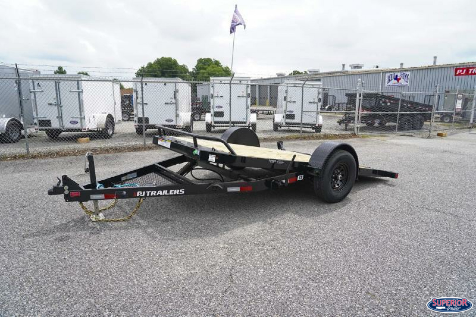 New 2025 PJ TRAILERS 13ft T1 7K HD Equipment Tilt Trailer w/ Winch ...