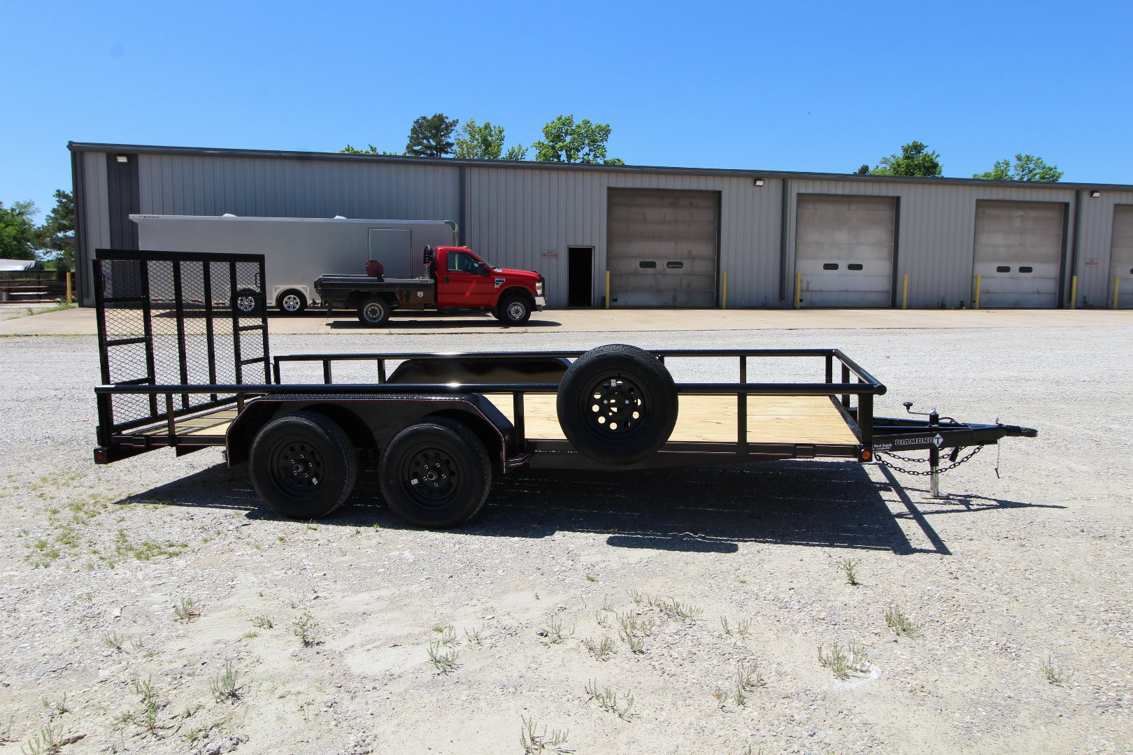 New 2025 Diamond T 8316SU Utility Trailer
