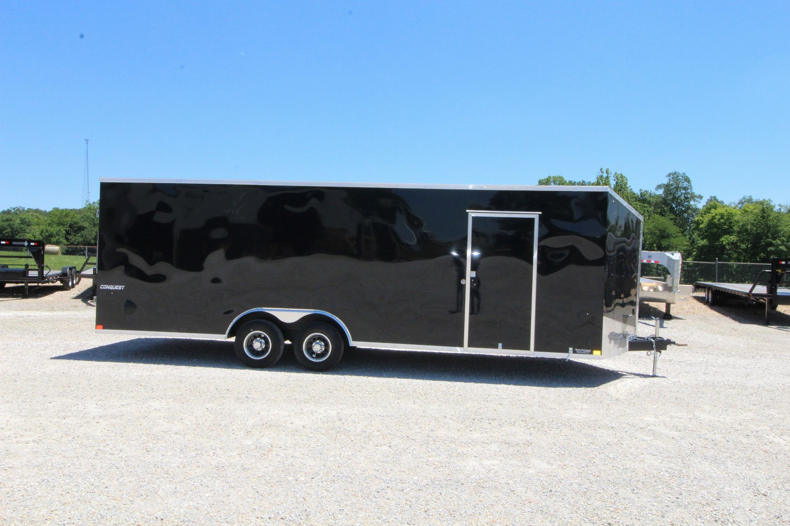 New 2024 Formula Trailers 8.5 X 24' CONQUEST Car / Racing Trailer
