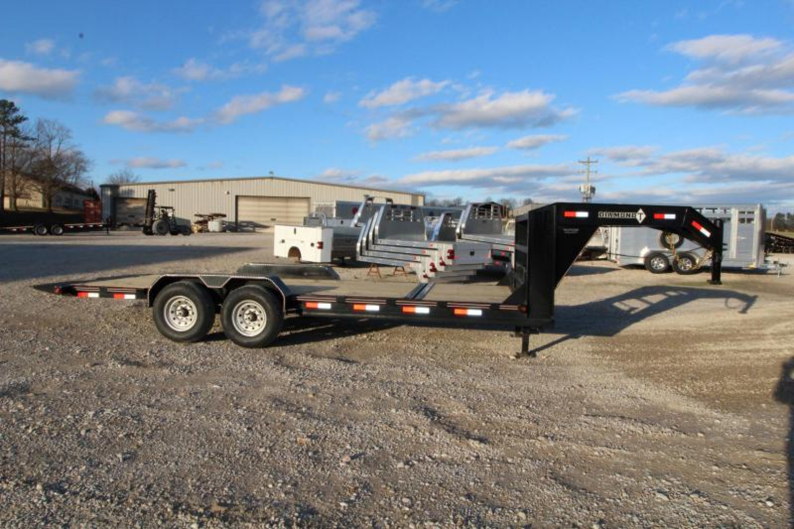 New 2025 Diamond T Trailers 8320SKP1406TDGN Tilt Trailer