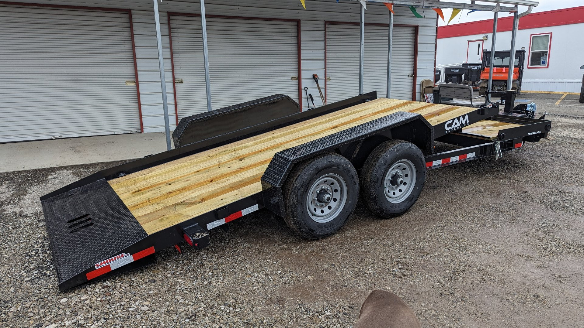 New 2025 CAM Superline 19' (4+15) Lo Pro Split Tilt Trailer
