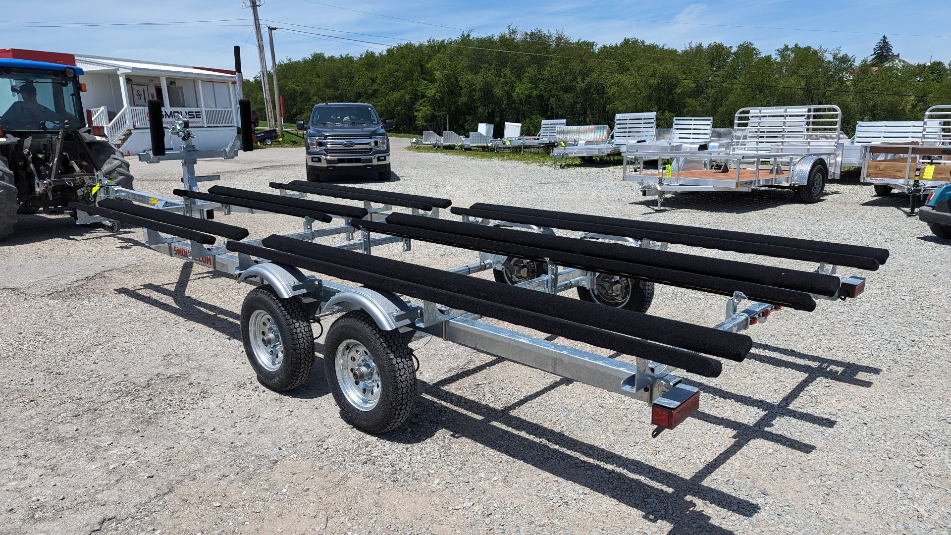 New 2025 Load Rite 22' to 24' Tritoon / Pontoon Boat Trailer
