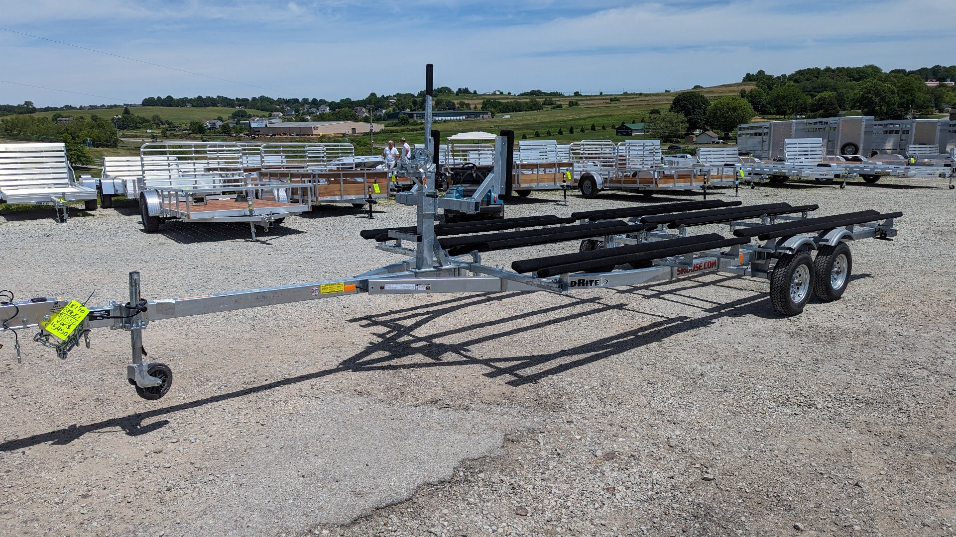 New 2025 Load Rite 22' to 24' Tritoon / Pontoon Boat Trailer