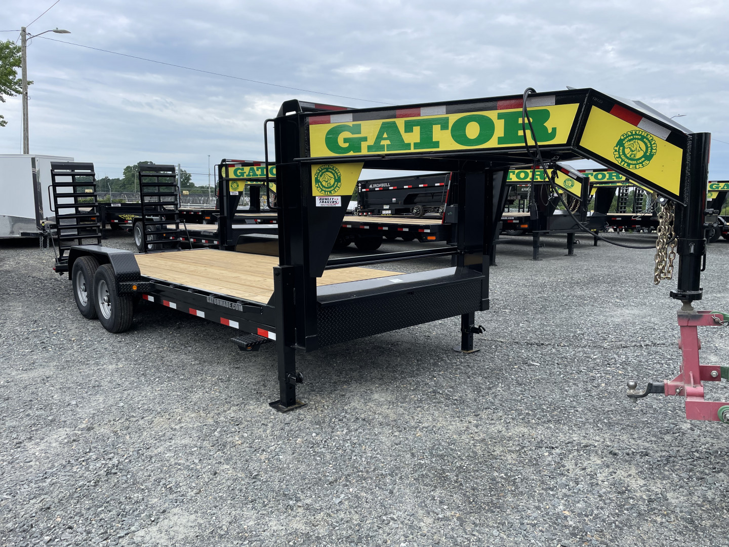 New 2025 Gatormade low pro goose Equipment Trailer-21'