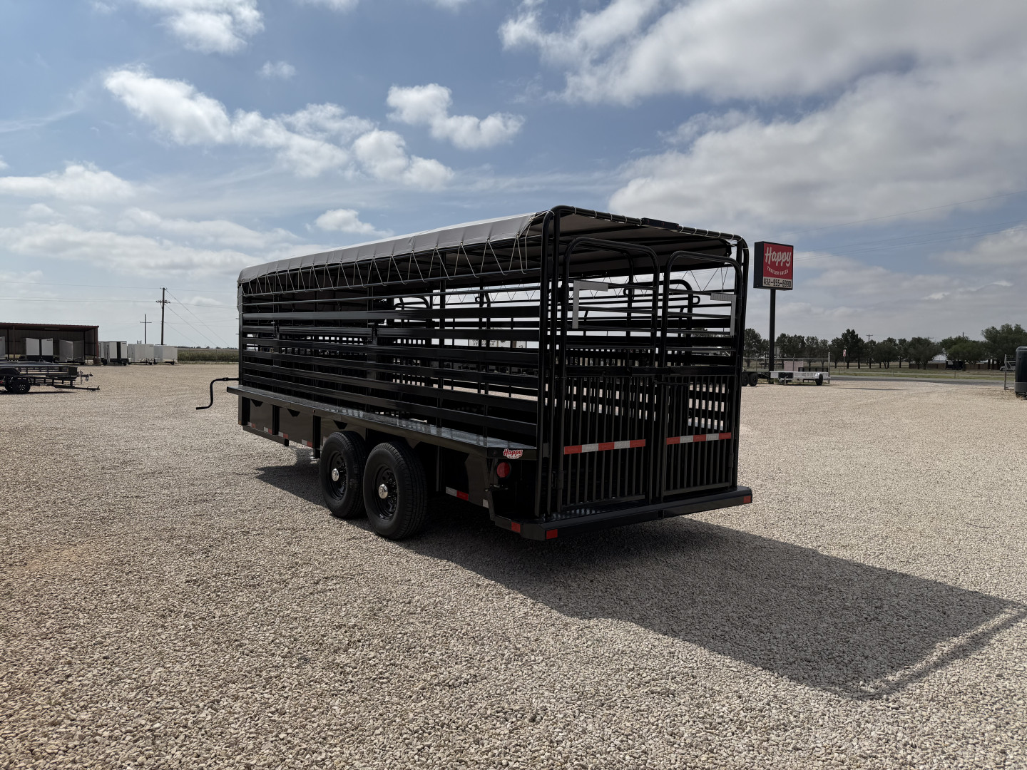 New 2025 Delco 6'8"x20' GN Bar Top Livestock Trailer - B8 Cattleman for ...