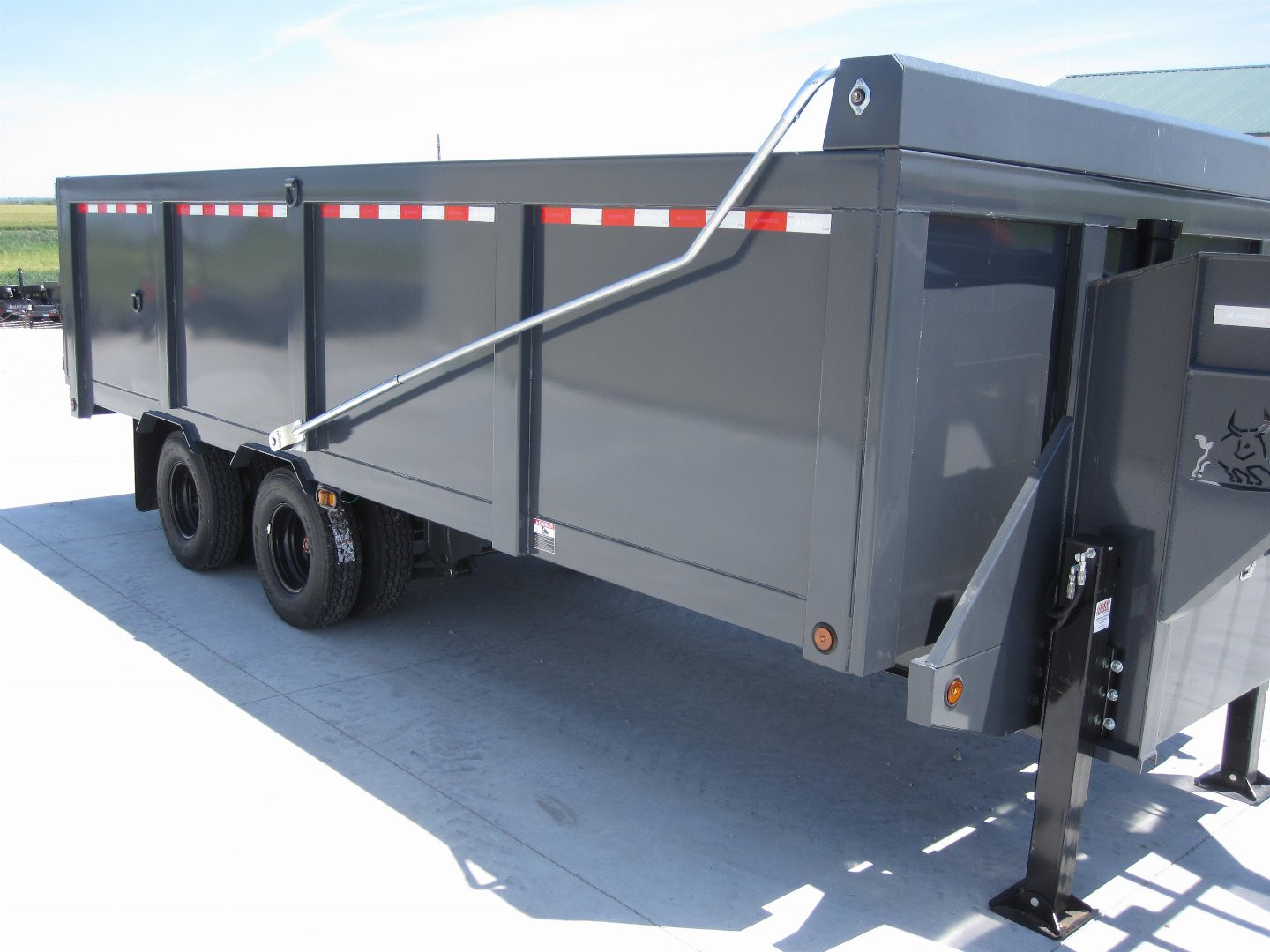 New 2024 Iron Bull DMG 102x20 Super Dump Trailer for sale in Palmyra, NE
