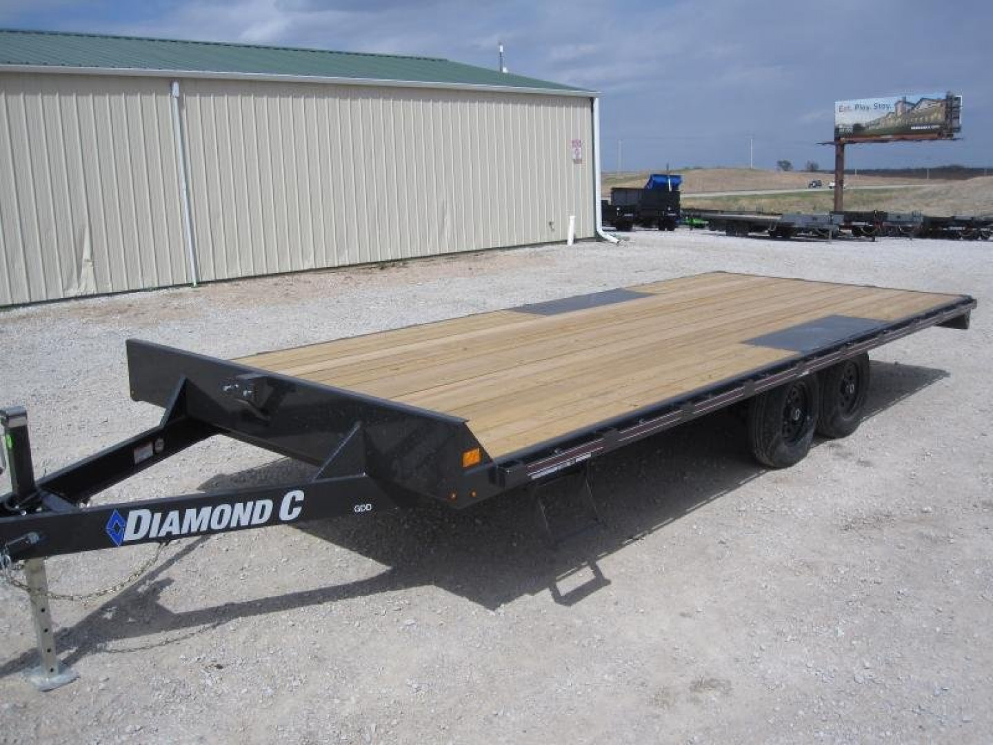 New 2023 Diamond C Trailers 102x20 GDD-206 Flatbed Trailer for sale in ...
