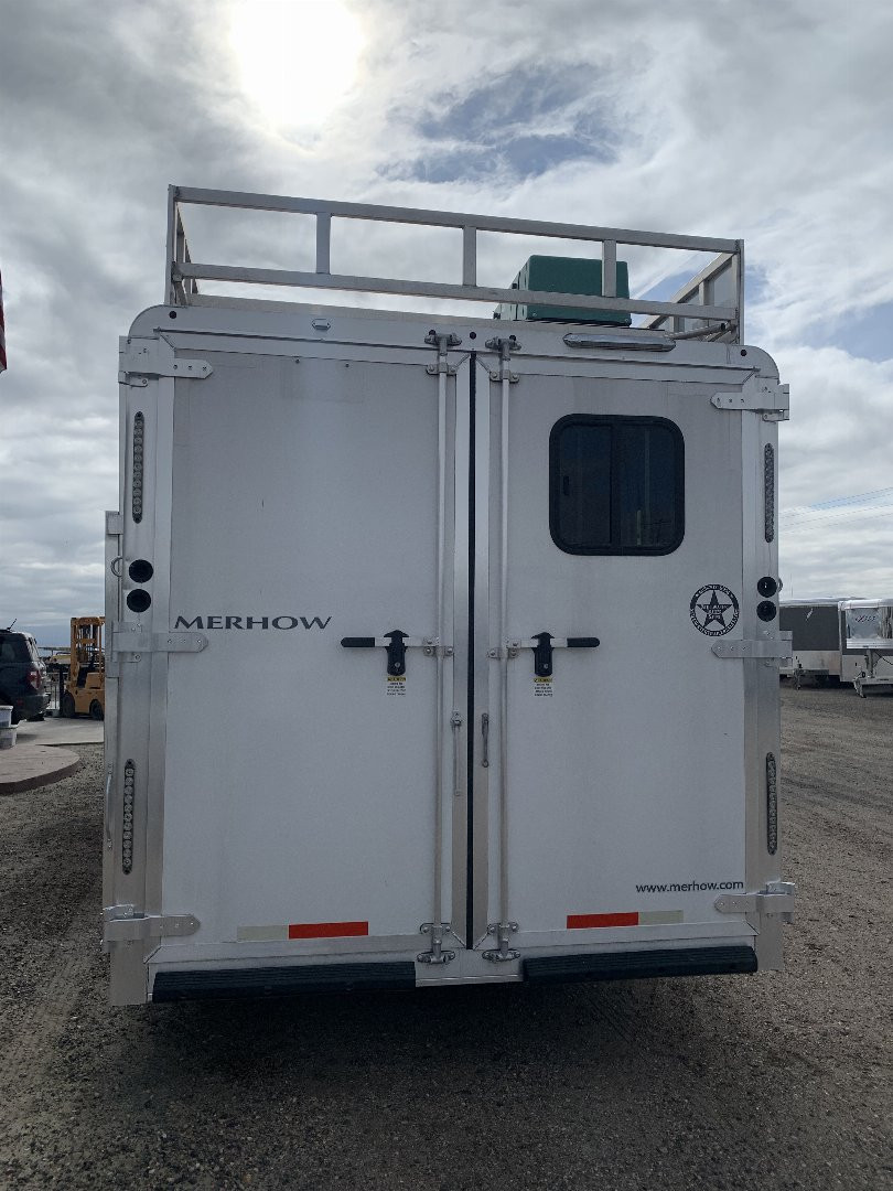 Used 2019 Merhow Trailers 3 Horse Trailer