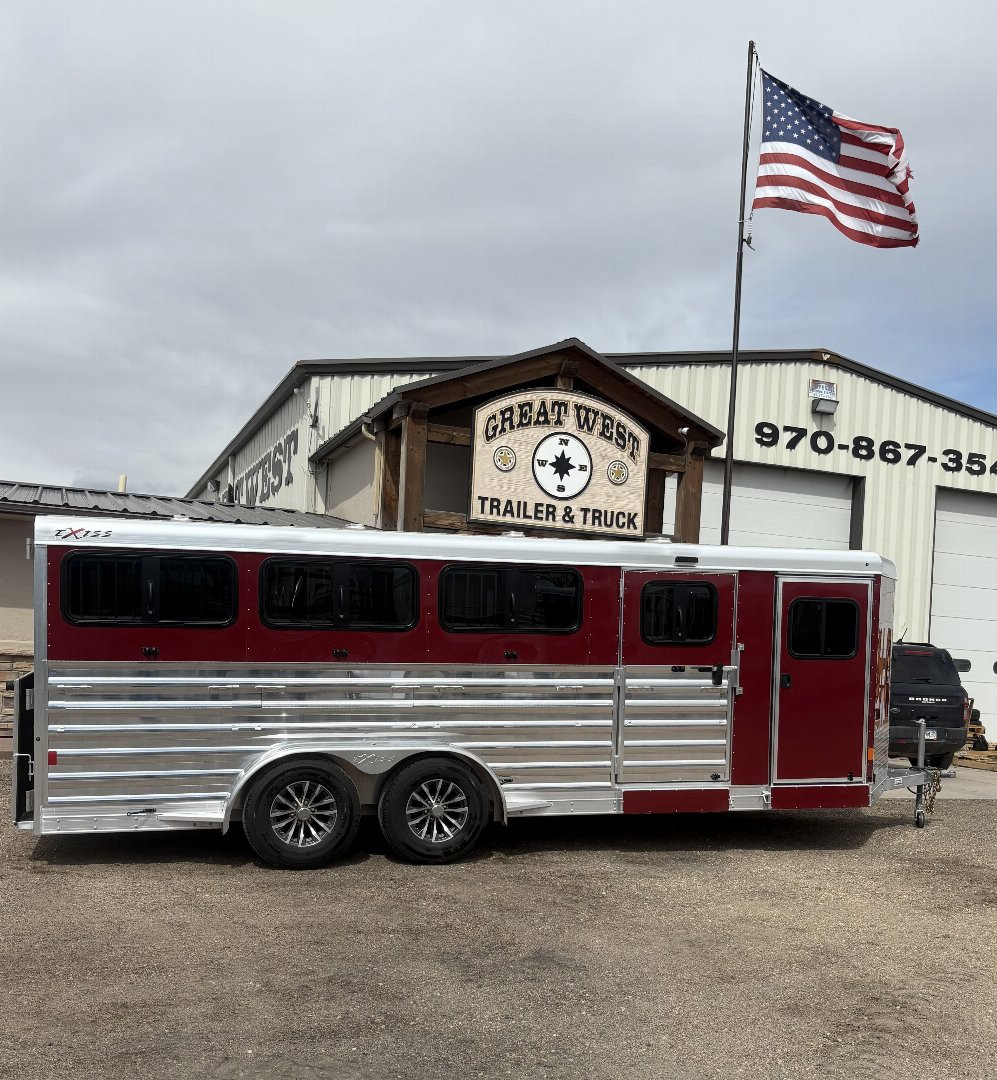 New 2024 Exiss Trailers Exhibitor 720 Low Pro Show Trailer (8 Pen)