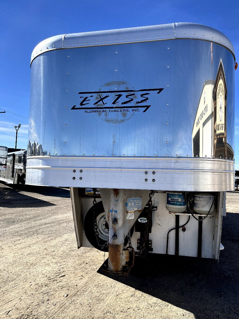 Used 2001 Exiss Trailers 4H GN LQ Horse Trailer for sale in Fort Morgan, CO