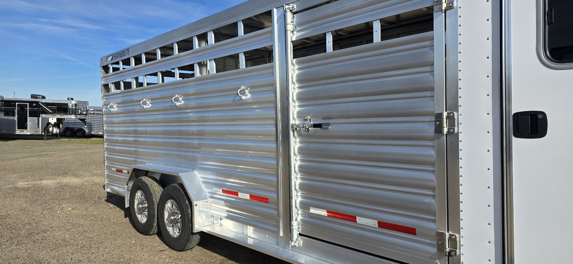 New 2025 Featherlite Trailers 8413 Perfectfit Stock / Stock Combo Trailer for sale in Fort ...