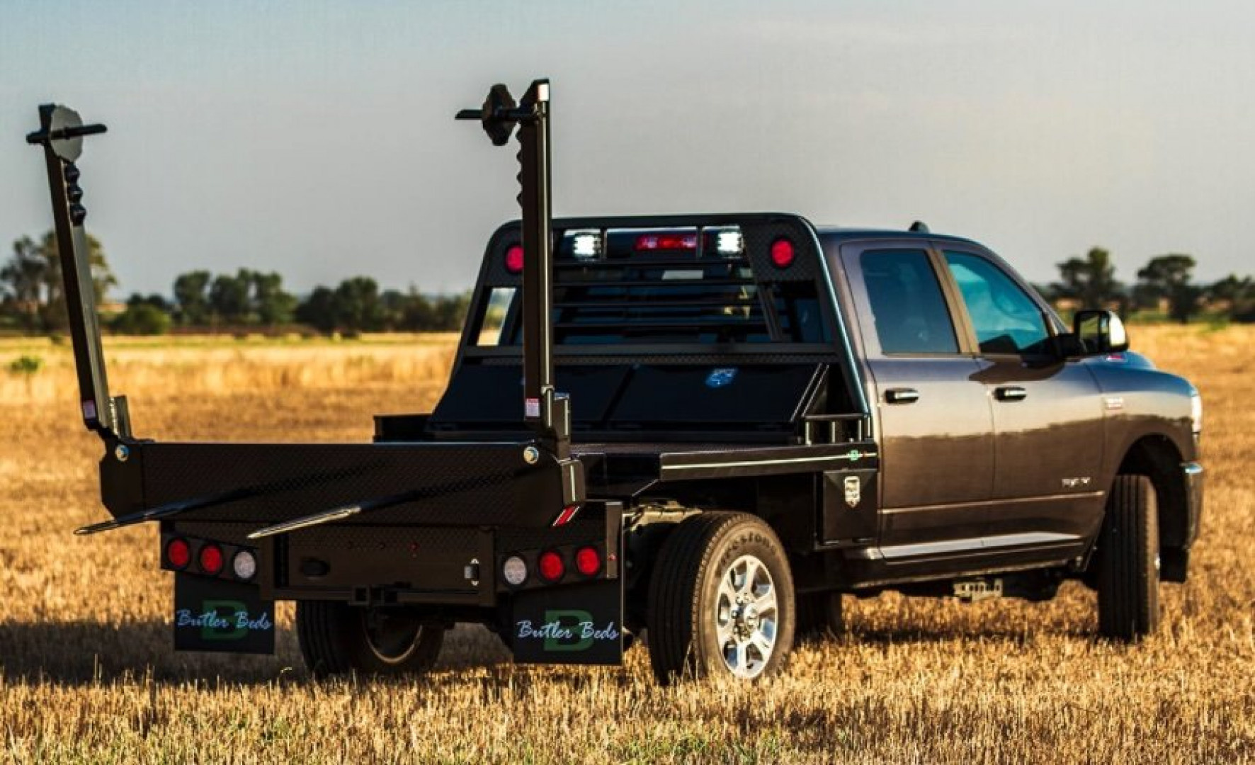 New 2024 Butler Beds LONGBED SINGLE ARM SPIKE Truck Bed