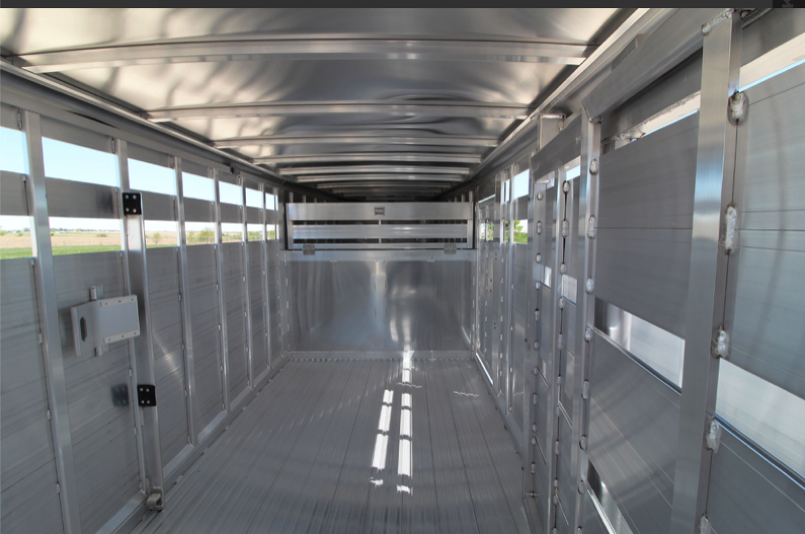 New 2024 Featherlite 8127 20' PERFECTFIT Stock Trailer for sale in Fort ...