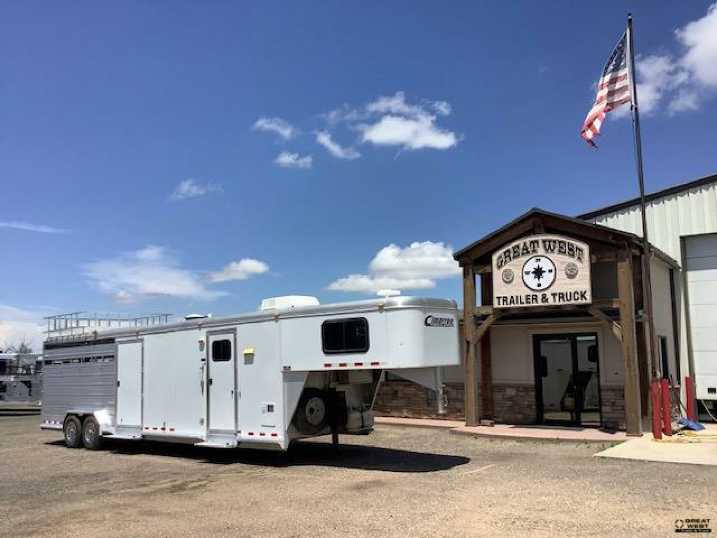 Used 2012 Cimarron Trailers Stock Combo Living Quarters Horse Trailer ...