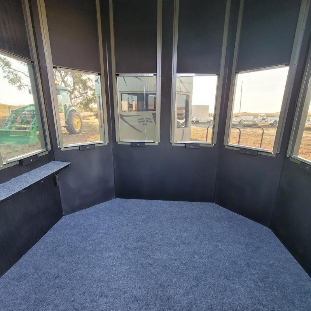 New 6x6 Double Drop Hunting Blind for sale in Scotia, NE