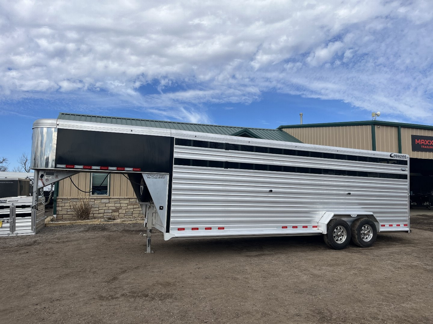 Used 2023 Cimarron Trailers Lonestar Stock / Stock Combo Trailer