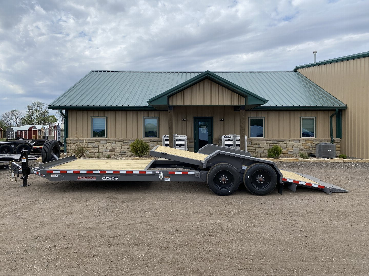 New 2024 MIDSOTA TB-24 Tilt Trailer for sale in Hutchinson, KS
